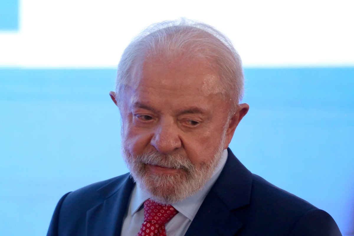 Lula mantém redução de prazos da Ficha Limpa e veta retroatividade