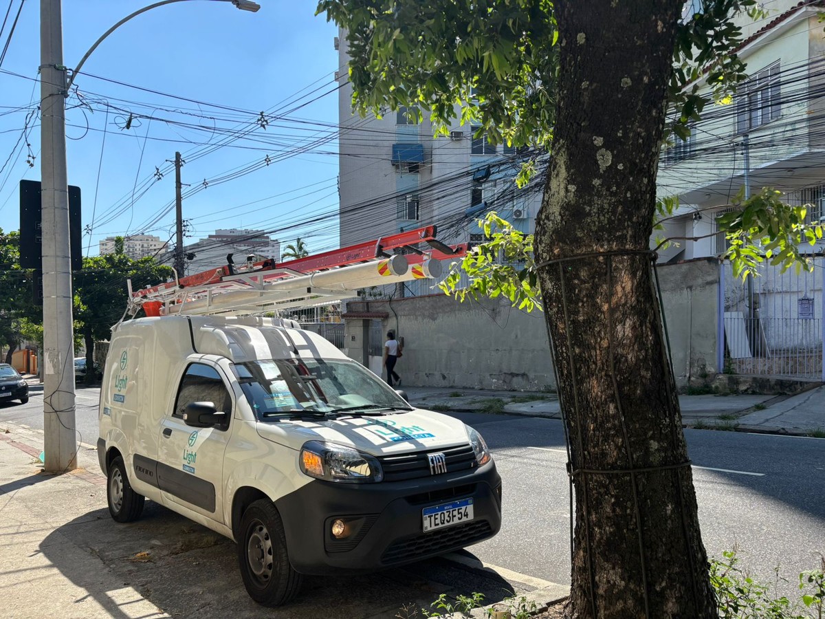 Pelo segundo dia seguido, moradores da Zona Norte do Rio ficam sem luz