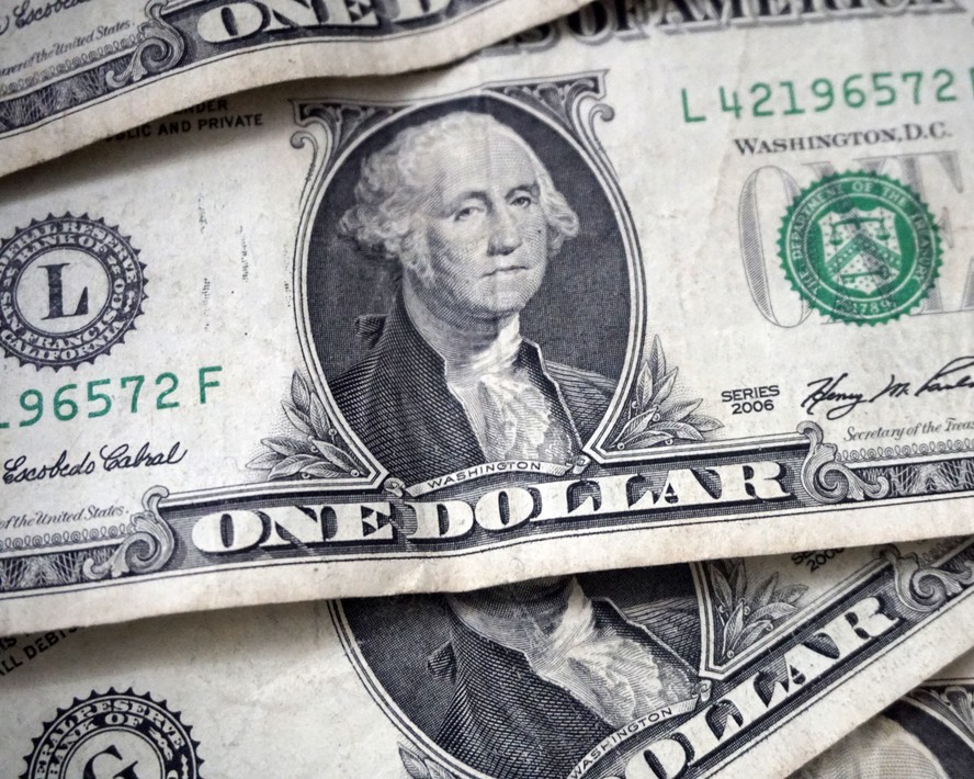 Entenda o que ocasionou a alta do dólar e o que pode acontecer com o ...