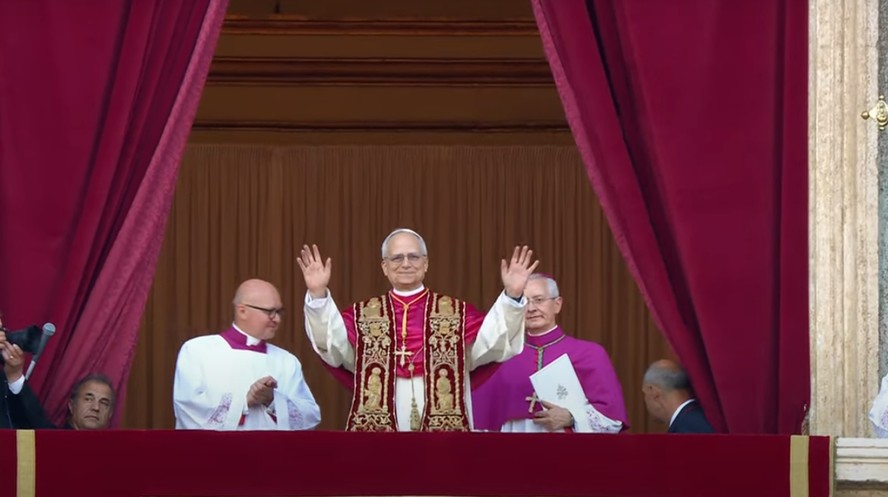 Leia o texto para anunciar o novo papa Leão XIV