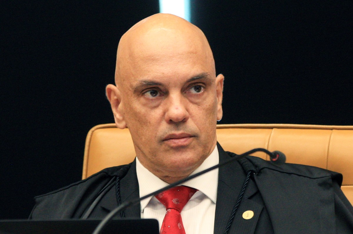 Moraes cita organização criminosa infiltrada dentro da Abin