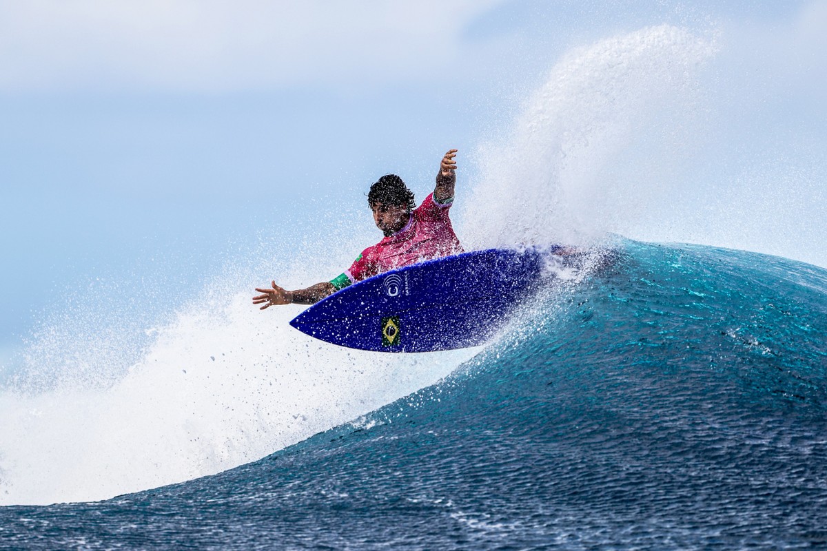 Em mar quase sem ondas, Medina é superado por australiano e vai ...