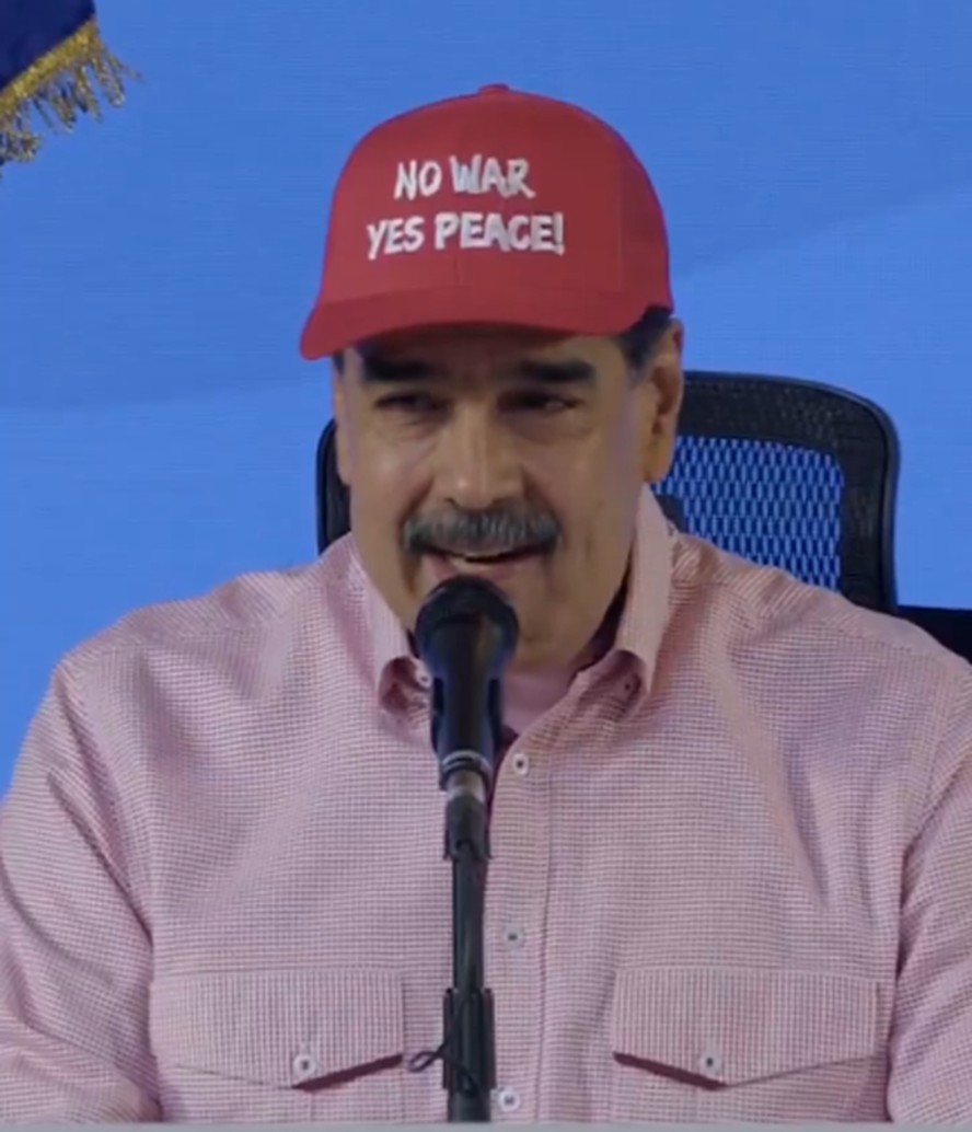 Maduro usa boné com 'No War, Yes Peace' e compartilha remix roqueiro de ...