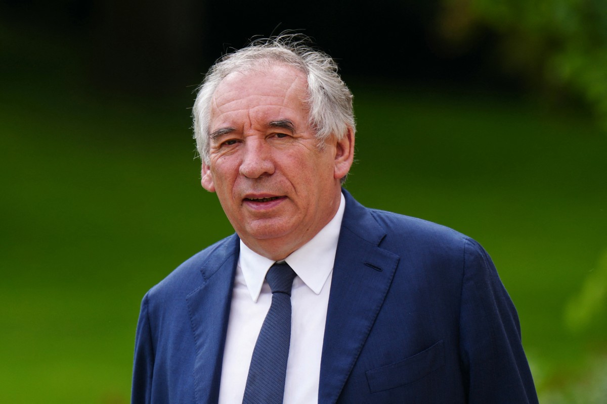 Macron nomeia aliado da 'velha guarda' centrista François Bayrou para ...