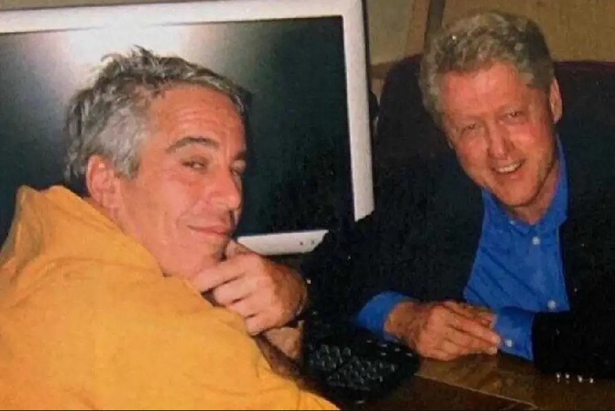 Bill Clinton depõe nesta sexta (27) sobre ligação com Jeffrey Epstein