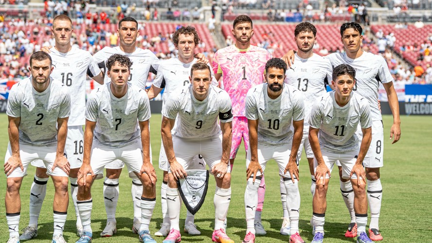 Nova Zelândia volta à Copa do Mundo após 16 anos e aposta em Chris Wood ...