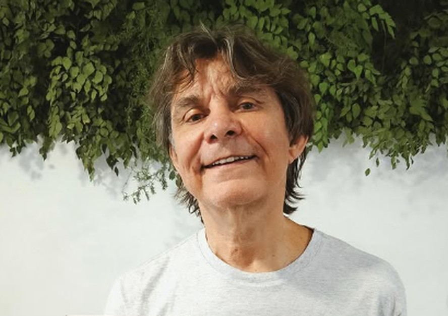 Lô Borges apresenta melhora na recuperação; músico segue internado em ...