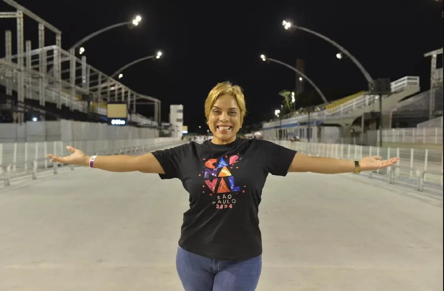 Saiba quem é Eloise Matos, nova voz da apuração do Carnaval em São Paulo