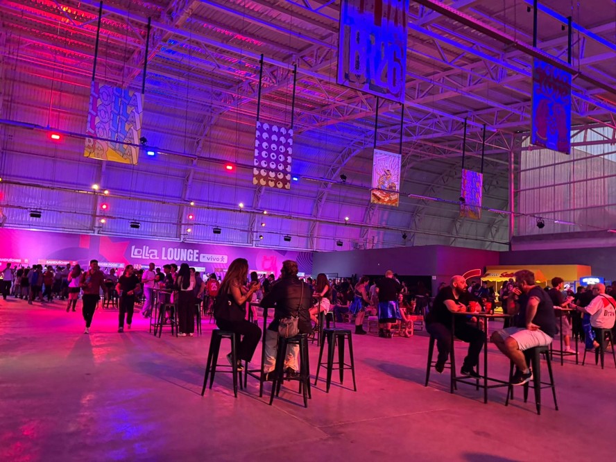 Lolla Lounge: veja como é a experiência na área VIP do Lollapalooza
