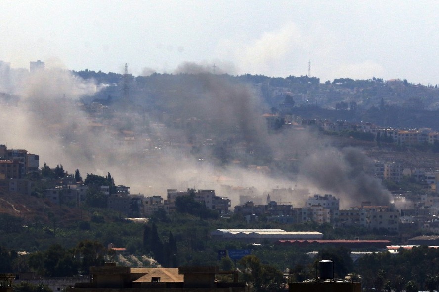 Israel afirma que realizou novos ataques contra o Líbano; Hezbollah ...