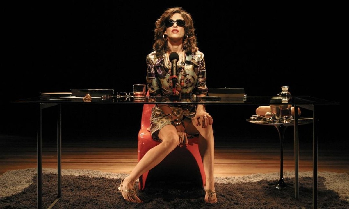 Fernanda Torres anuncia retorno ao teatro com 'A Casa dos Budas Ditosos ...