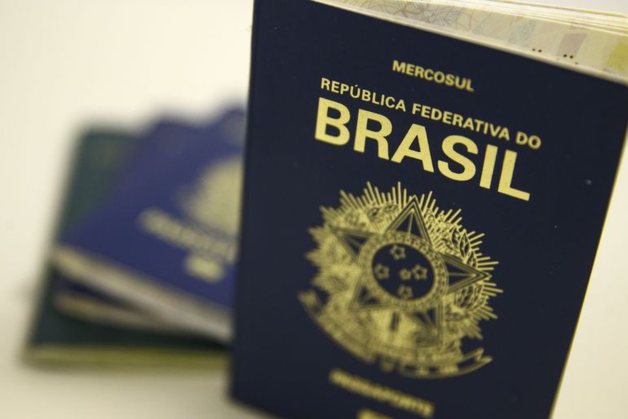 Novo controle de passaporte já está em vigor na Europa; entenda o que muda