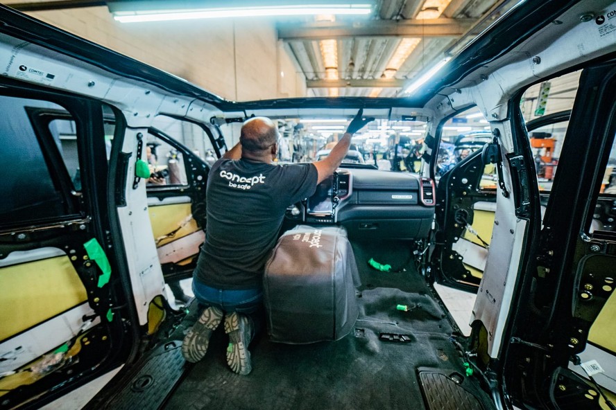 Brasil bate terceiro recorde seguido na quantidade de carros blindados ...