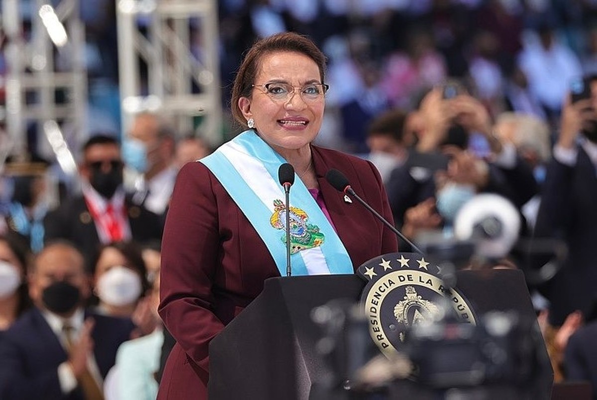 Presidente de Honduras cancela reunião da Celac que discutiria a ...