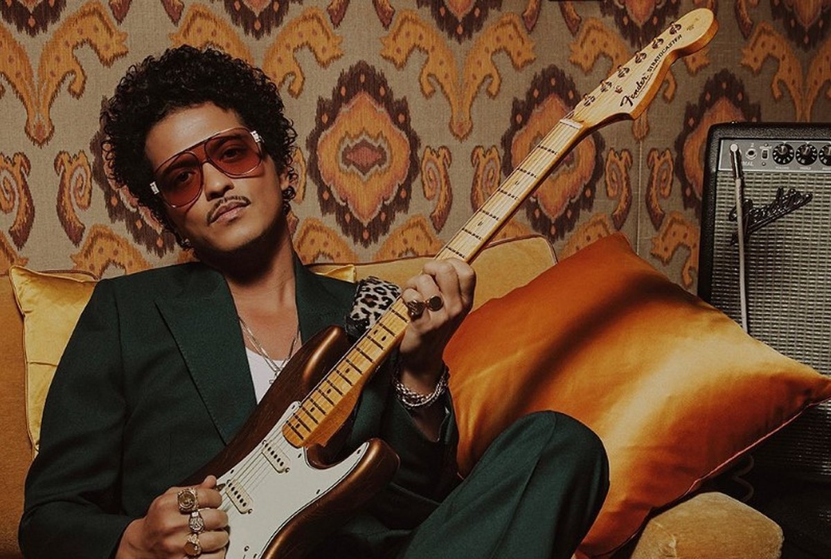 Bruno Mars: esgotam ingressos na fila virtual de São Paulo em menos de ...