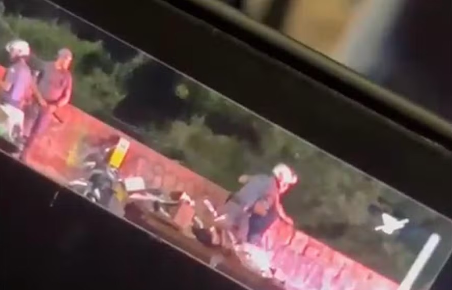 Corregedoria da PM indicia agente que atirou jovem de ponte por ...
