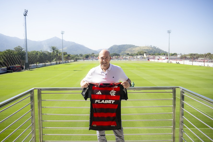 CEO do Bayer Leverkusen fala sobre pré-temporada no Brasil e ambição de ...