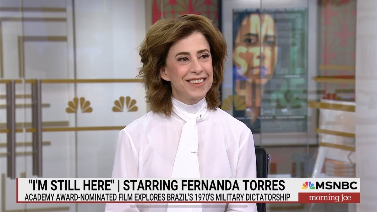 Campanha do Oscar a todo vapor, Fernanda Torres participa do talk show ...