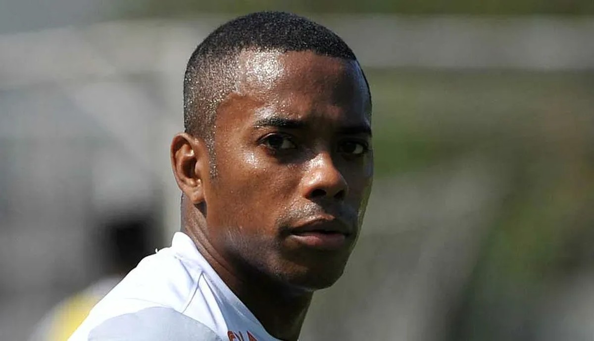 Robinho pede à Justiça redução da pena após concluir curso ...