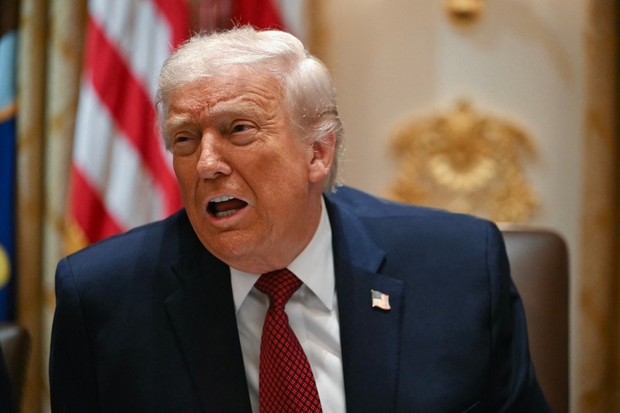Trump promete 'vingar' morte de três militares dos EUA