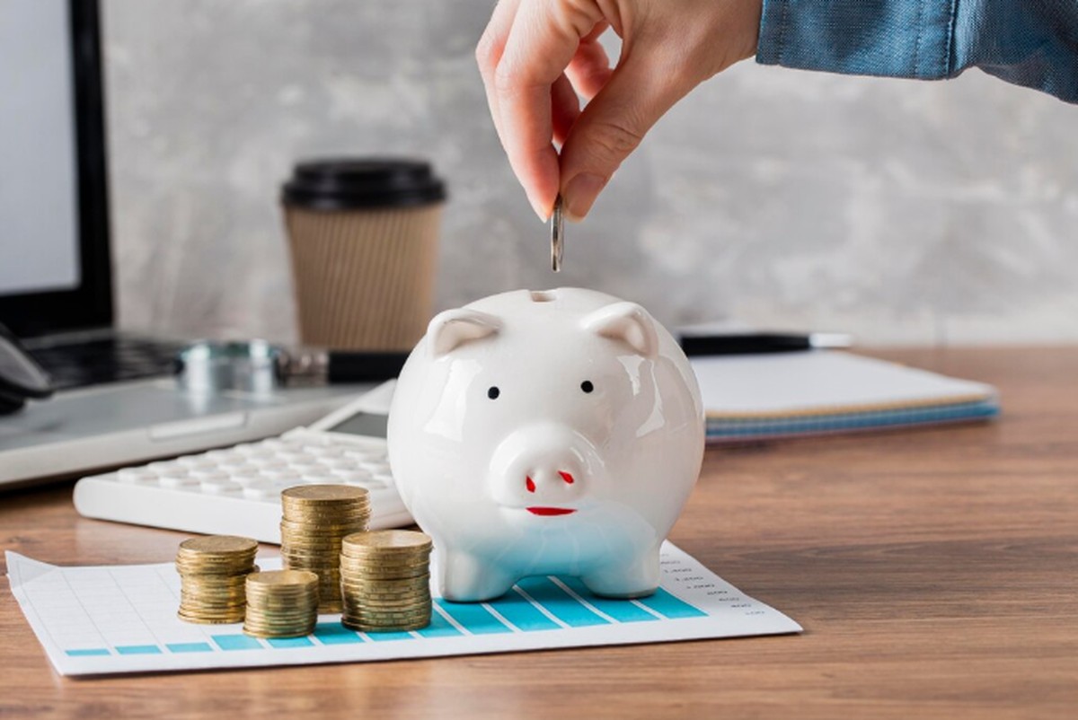 É melhor sacar dinheiro do fundo de investimento ou deixá-lo render?