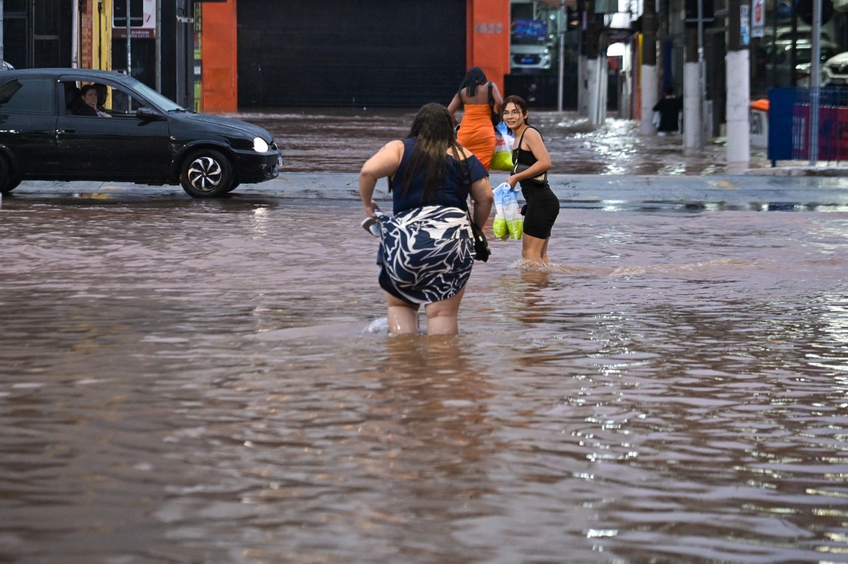 Chuva no fim de semana deixa dois mortos e total de vítimas chega a 21 ...