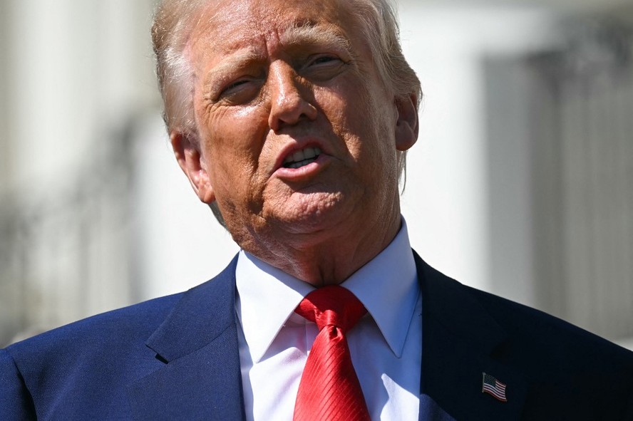 Trump diz que vai tirar status de isenção fiscal da Universidade de Harvard