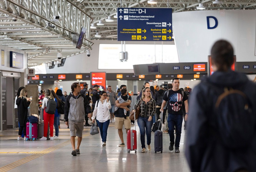 Galeão dobra número de passageiros e passa a ser o quarto aeroporto ...