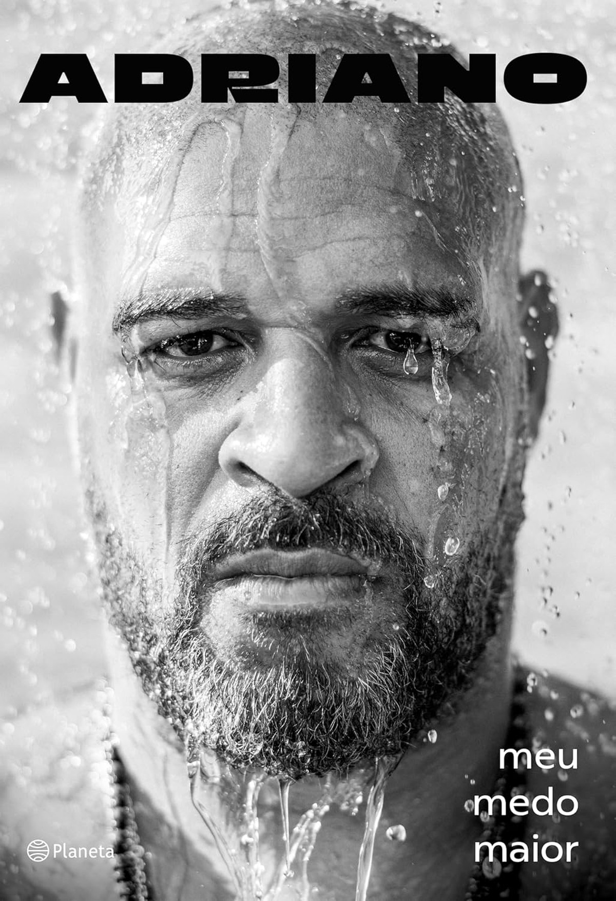 Livro destrincha história e trajetória de Adriano Imperador