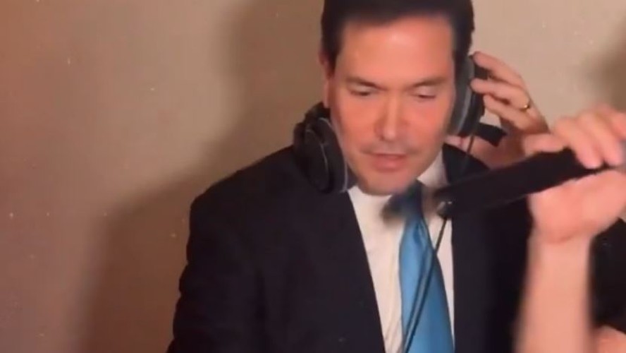 DJ e Secretário de Estado dos EUA: Marco Rubio nega revelar nome artístico