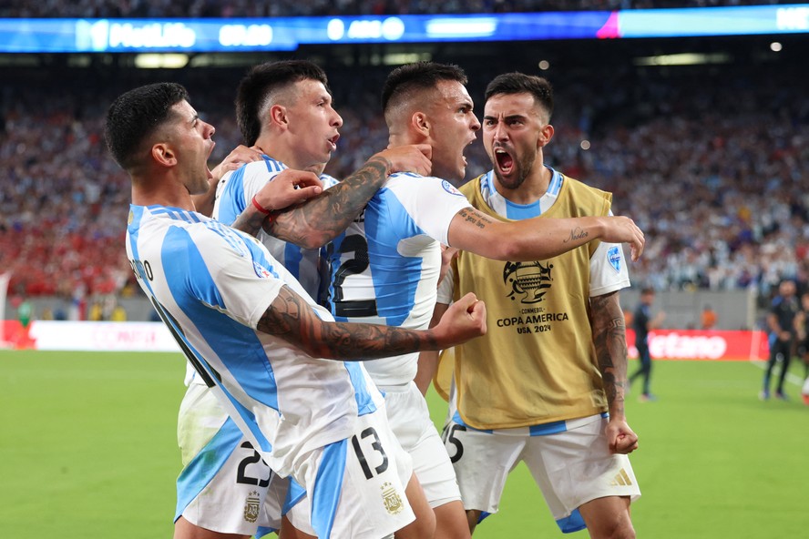 Argentina vence o Chile por 1 a 0 na Copa América