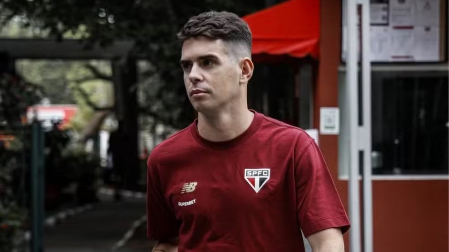 Oscar, do São Paulo, decide encerrar carreira após diagnóstico de ...