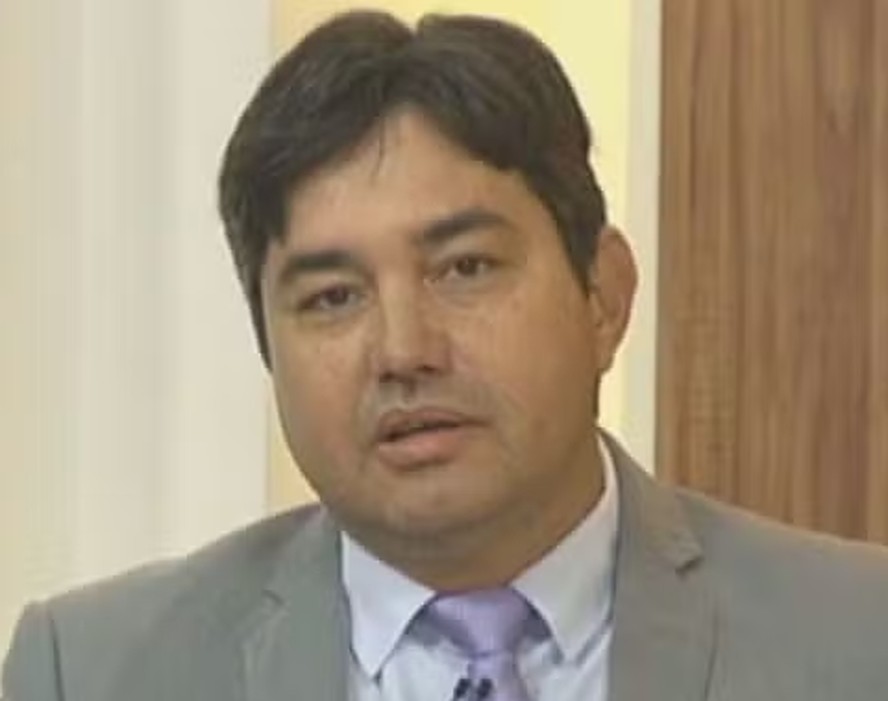 Delegado vira réu por estuprar miss trans em Goiânia