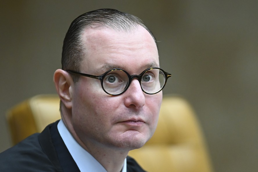 Zanin valida planos econômicos e prorroga prazo de adesão de poupadores ...