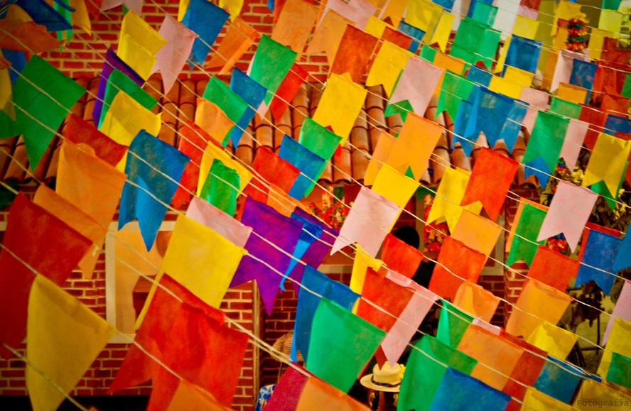Por que 'festas juninas' são comemoradas em junho no Brasil?