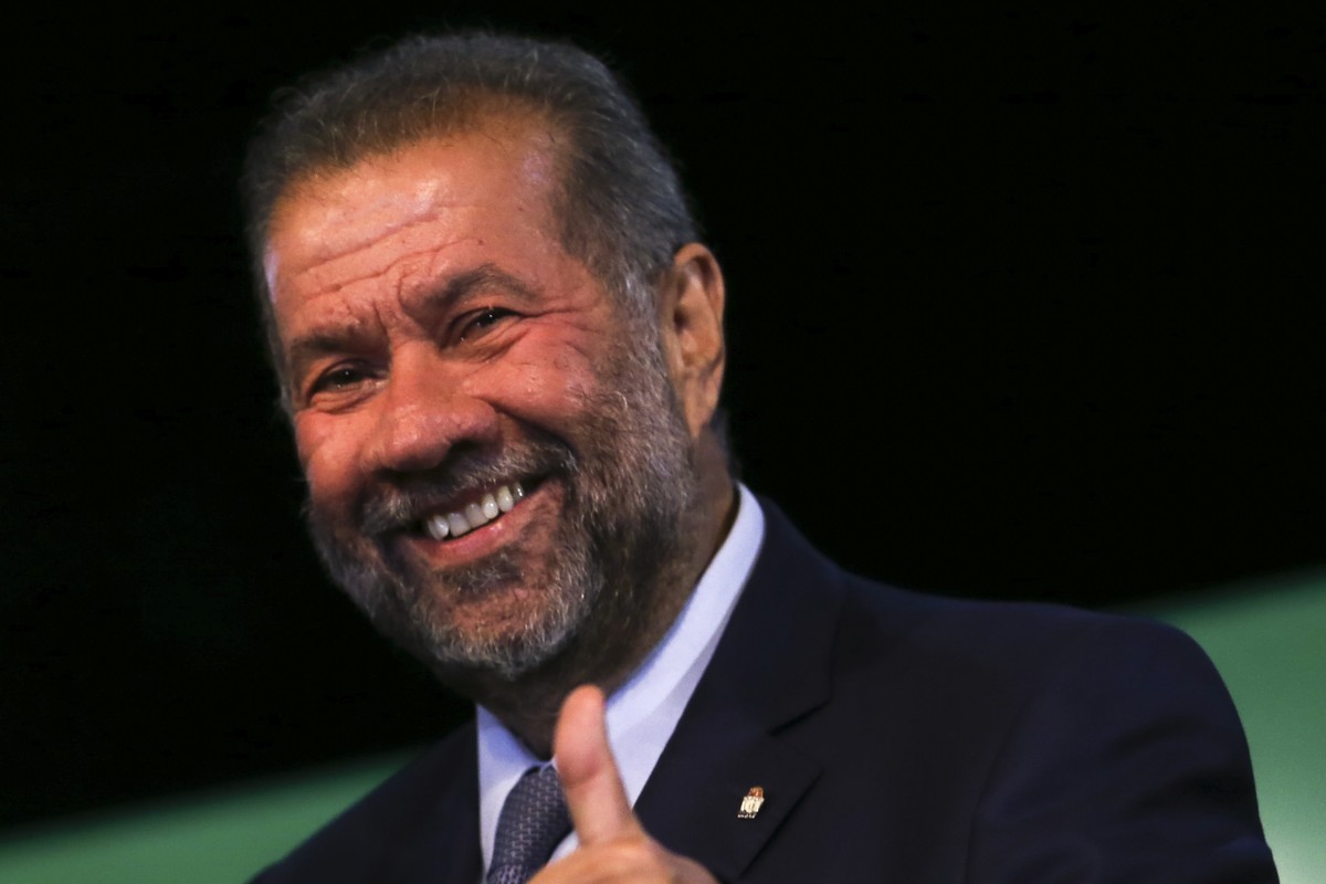 Lupi tem sido 'maltratado e está isolado politicamente dentro do ...