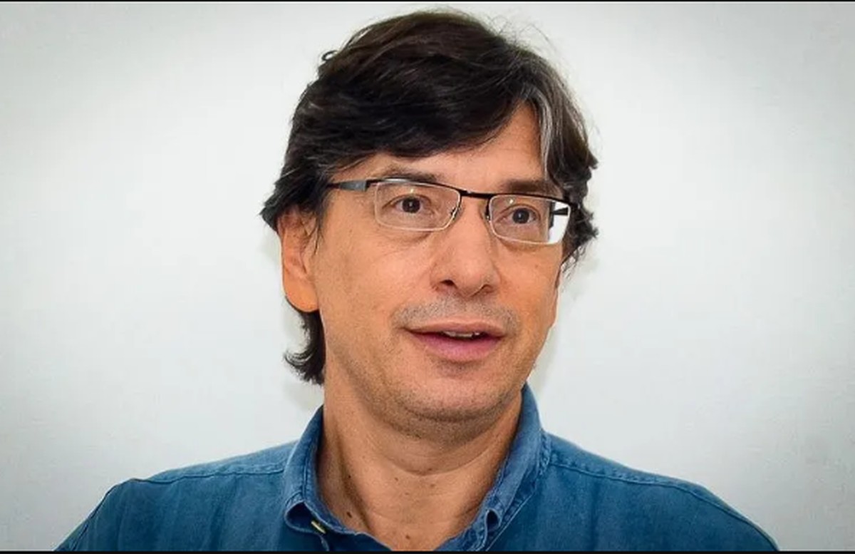 Após saída de diretores, presidência do IBGE rebate críticas, nega ...